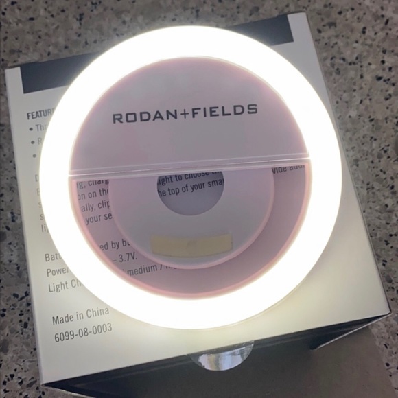 Rodan + Fields | Other | Rodan And Fields Selfie Light Nib | Poshmark